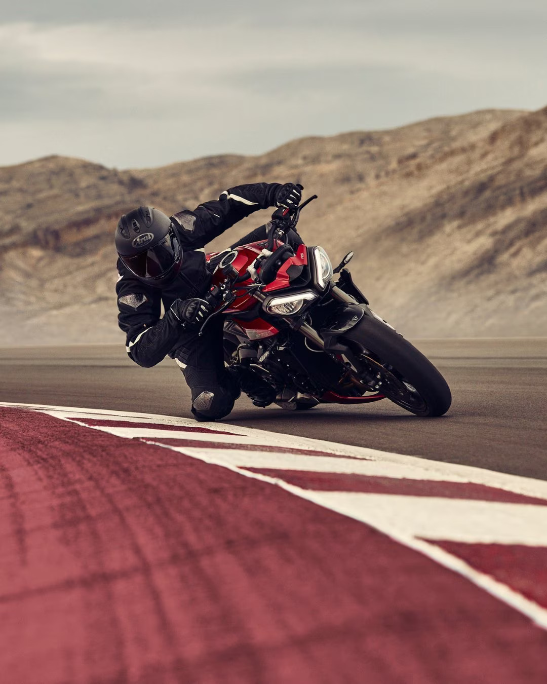 Explore the Street Triple 765R at Retro Triumph - Retro Motorcycles